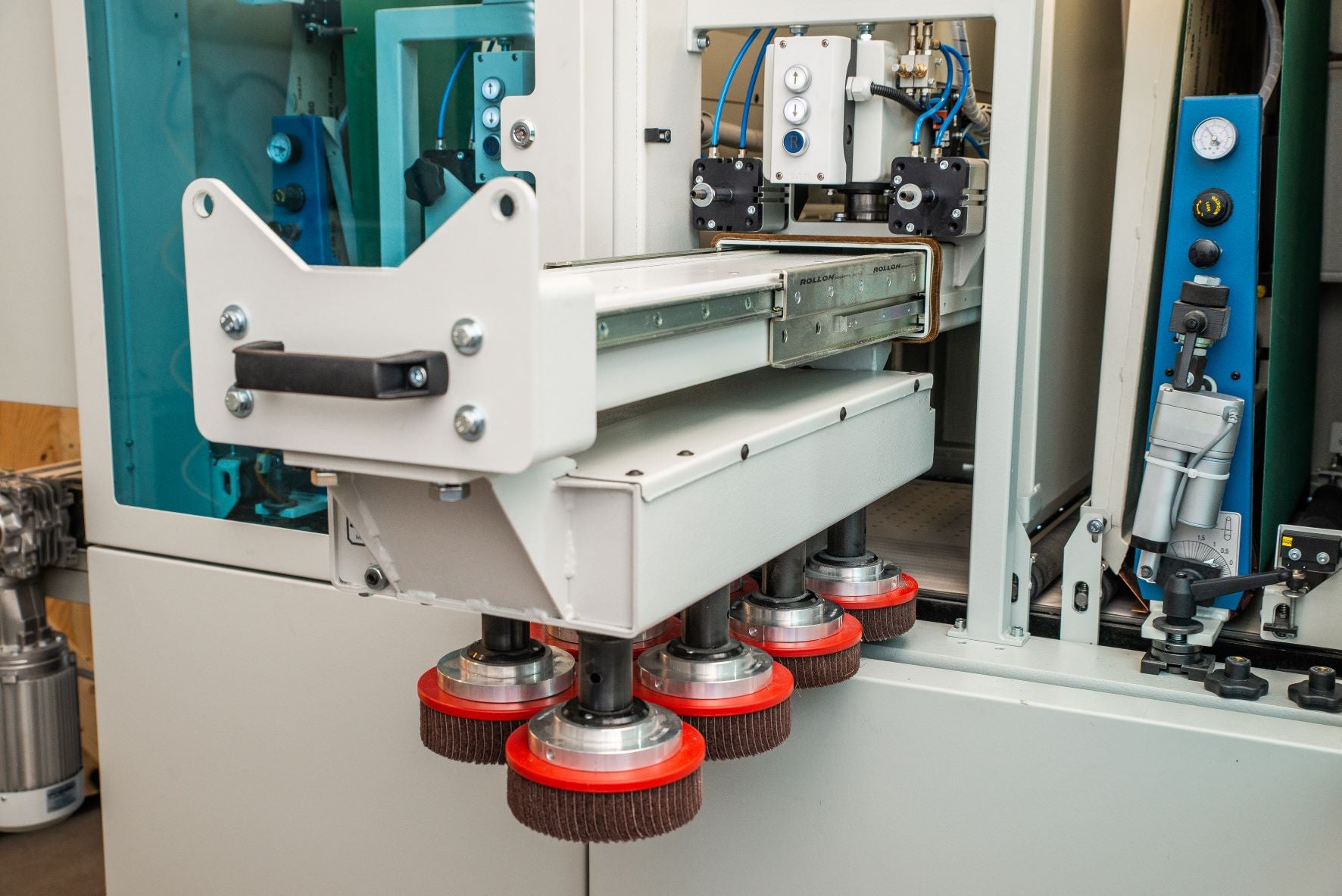 RWT Steeline BSM650 Edge-Rounding & Deburring Machine — Enquip Supplies